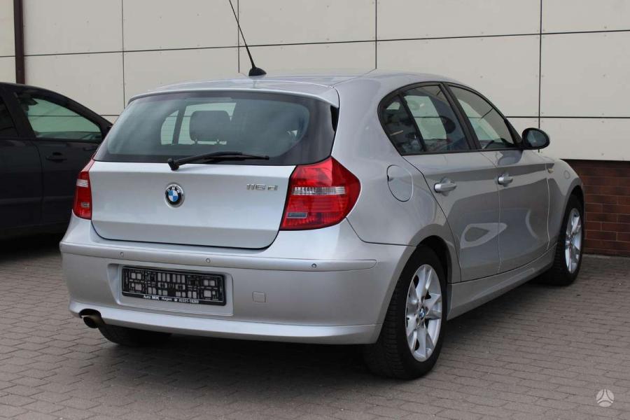 Pelēks BMW 116 2009 Kretinga, ar dzinēja tilpumu 2.00 L un nobraukumu 222 tūkst. km par 3399 €, foto 6 vietnē AUTOMOTO.COM.LV