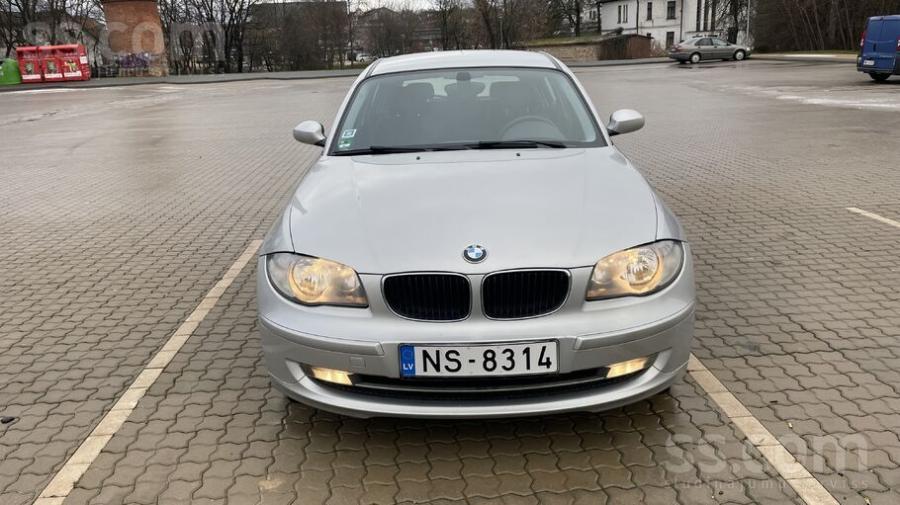 Pelēks BMW 116 2009 Saldus, ar dzinēja tilpumu 2.00 L un nobraukumu 253 tūkst. km par 3750 €, foto 1 vietnē AUTOMOTO.COM.LV