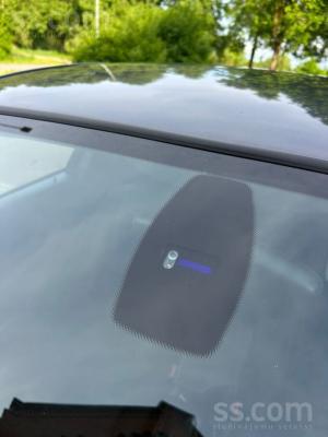 Grey BMW 116 2009 in Riga, with an engine capacity of 1.60 L and mileage of 249 thousand km for 2350 €, photo 7 on AUTOMOTO.COM.LV