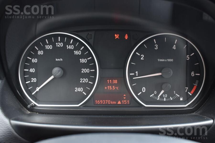 Pelēks BMW 116 2009 Kuldīga, ar dzinēja tilpumu 1.60 L un nobraukumu 0 tūkst. km par 4550 €, foto 12 vietnē AUTOMOTO.COM.LV