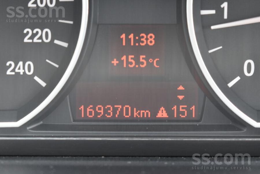 Pelēks BMW 116 2009 Kuldīga, ar dzinēja tilpumu 1.60 L un nobraukumu 0 tūkst. km par 4550 €, foto 13 vietnē AUTOMOTO.COM.LV