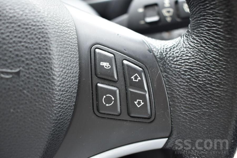 Pelēks BMW 116 2009 Kuldīga, ar dzinēja tilpumu 1.60 L un nobraukumu 0 tūkst. km par 4550 €, foto 14 vietnē AUTOMOTO.COM.LV