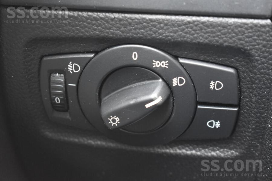 Pelēks BMW 116 2009 Kuldīga, ar dzinēja tilpumu 1.60 L un nobraukumu 0 tūkst. km par 4550 €, foto 17 vietnē AUTOMOTO.COM.LV