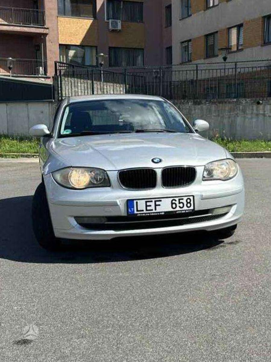 Pelēks BMW 116 2009 Viļņa, ar dzinēja tilpumu 2.00 L un nobraukumu 198 tūkst. km par 2999 €, foto 7 vietnē AUTOMOTO.COM.LV