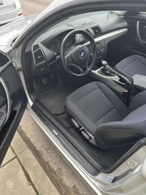 Pelēks BMW 116 2009 Viļņa, ar dzinēja tilpumu 2.00 L un nobraukumu 198 tūkst. km par 2999 €, foto 13 vietnē AUTOMOTO.COM.LV