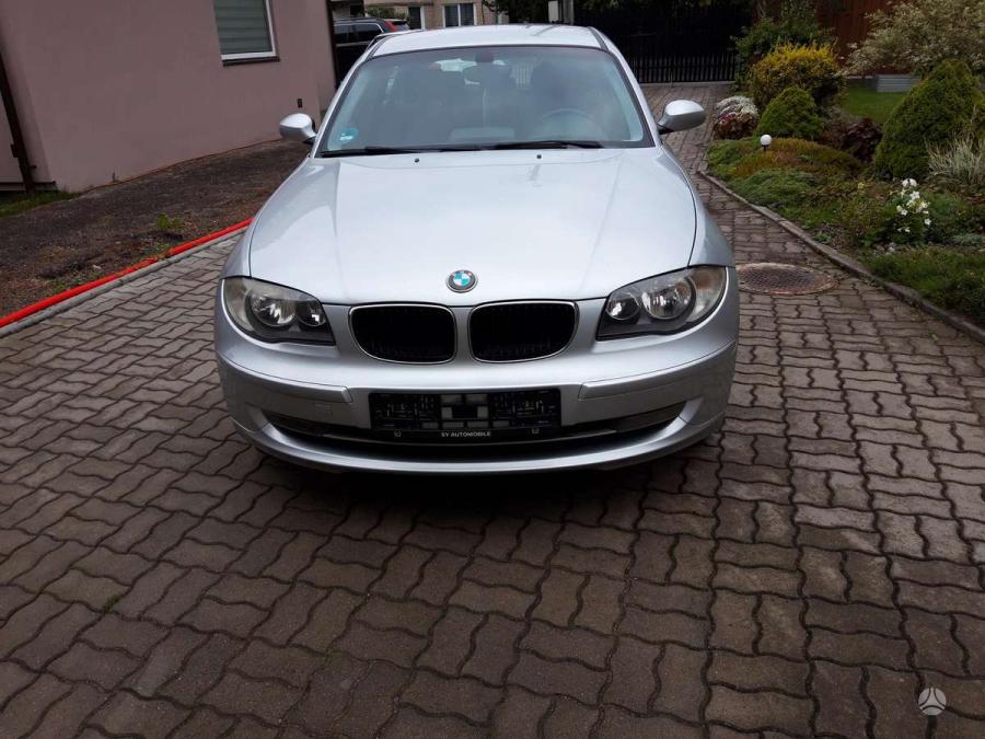 Grey BMW 116 2009 in Siauliai, with an engine capacity of 2.00 L and mileage of 183 thousand km for 3700 €, photo 3 on AUTOMOTO.COM.LV