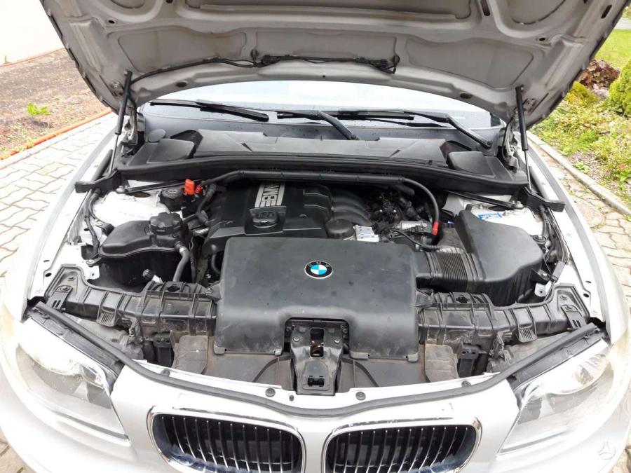 Grey BMW 116 2009 in Siauliai, with an engine capacity of 2.00 L and mileage of 183 thousand km for 3700 €, photo 27 on AUTOMOTO.COM.LV
