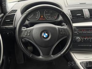 Pelēks BMW 116 2009 Rīga, ar dzinēja tilpumu 1.60 L un nobraukumu 139 tūkst. km par 2990 €, foto 9 vietnē AUTOMOTO.COM.LV
