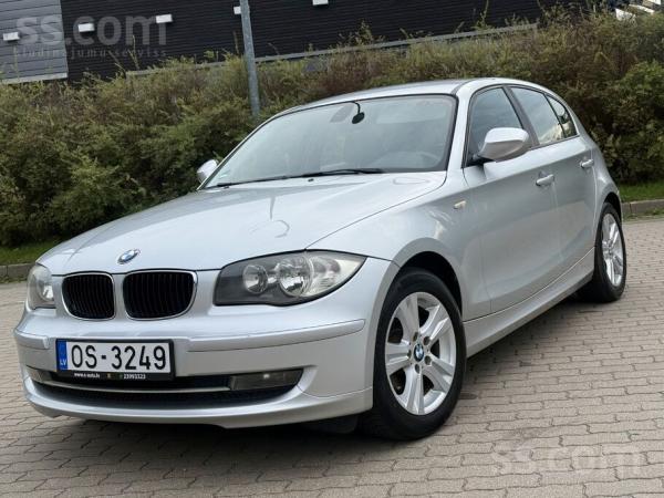 Grey BMW 116 2009 in Riga, with an engine capacity of 2.00 L and mileage of 139 thousand km for 2990 €, photo 1 on AUTOMOTO.COM.LV