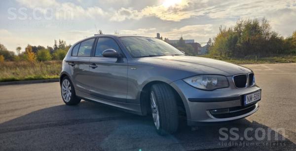 Grey BMW 116 2009 in Dobele, with an engine capacity of 1.60 L and mileage of 211 thousand km for 1900 €, photo 1 on AUTOMOTO.COM.LV