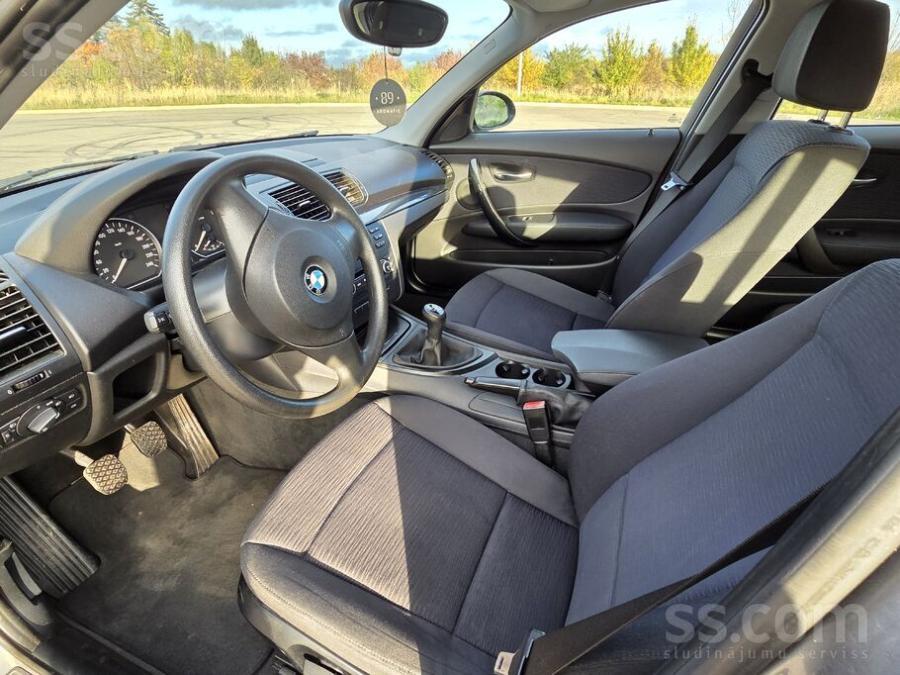 Pelēks BMW 116 2009 Dobele, ar dzinēja tilpumu 1.60 L un nobraukumu 211 tūkst. km par 1900 €, foto 8 vietnē AUTOMOTO.COM.LV