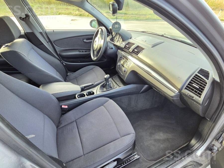 Pelēks BMW 116 2009 Dobele, ar dzinēja tilpumu 1.60 L un nobraukumu 211 tūkst. km par 1900 €, foto 9 vietnē AUTOMOTO.COM.LV