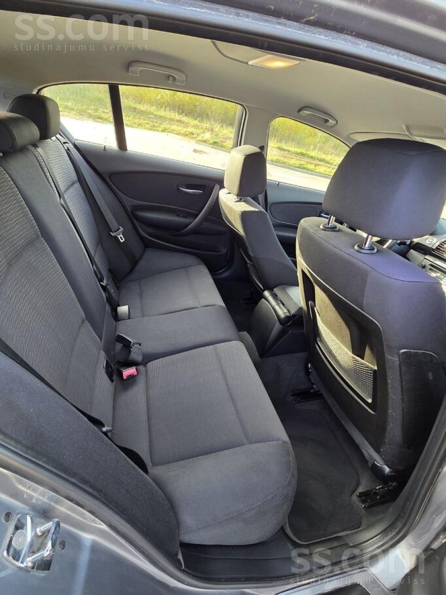Pelēks BMW 116 2009 Dobele, ar dzinēja tilpumu 1.60 L un nobraukumu 211 tūkst. km par 1900 €, foto 10 vietnē AUTOMOTO.COM.LV