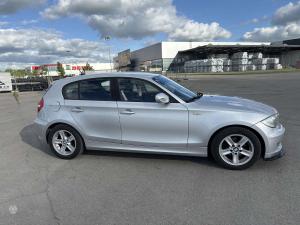 Grey BMW 116 2011 in Vilnius, with an engine capacity of 2.00 L and mileage of 280 thousand km for 4000 €, photo 7 on AUTOMOTO.COM.LV