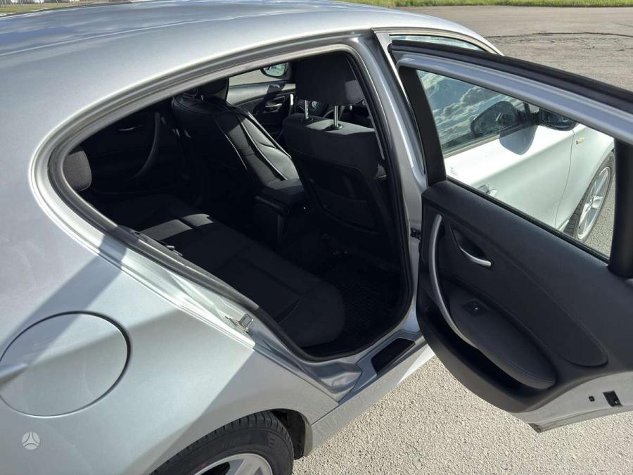 Grey BMW 116 2011 in Vilnius, with an engine capacity of 2.00 L and mileage of 280 thousand km for 4000 €, photo 16 on AUTOMOTO.COM.LV
