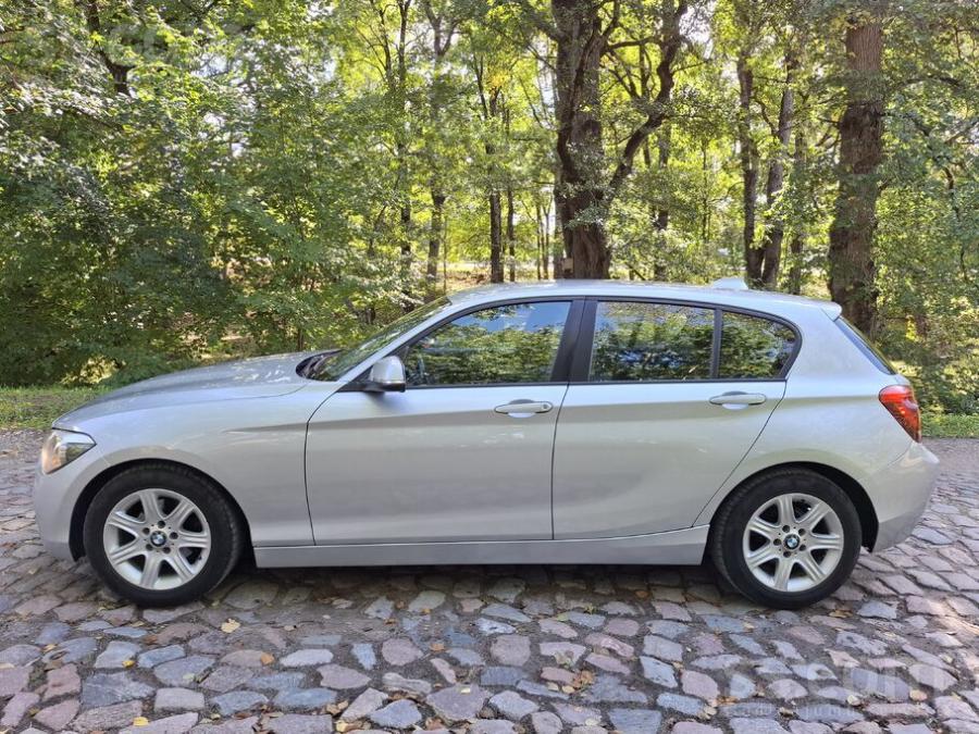 Grey BMW 116 2011 in Saldus, with an engine capacity of 1.60 L and mileage of 170 thousand km for 5499 €, photo 3 on AUTOMOTO.COM.LV