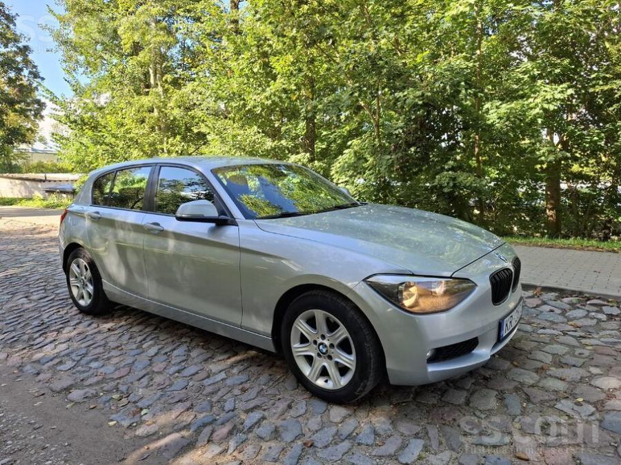 Grey BMW 116 2011 in Saldus, with an engine capacity of 1.60 L and mileage of 170 thousand km for 5499 €, photo 8 on AUTOMOTO.COM.LV