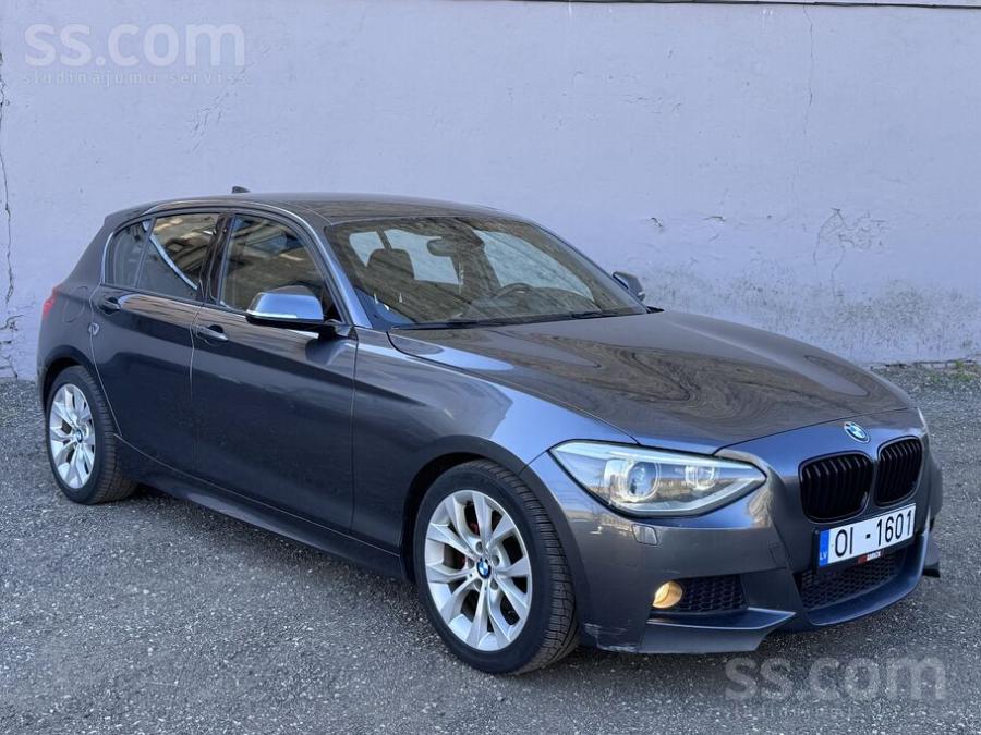 Grey BMW 116 2012 in Riga, with an engine capacity of 1.60 L and mileage of 261 thousand km for 6900 €, photo 1 on AUTOMOTO.COM.LV