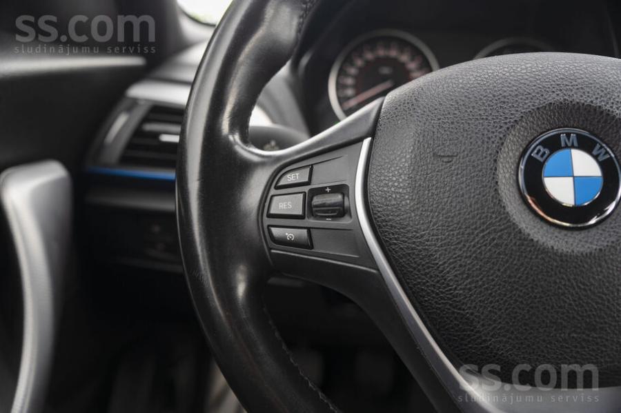 Pelēks BMW 116 2012 Rīga, ar dzinēja tilpumu 1.60 L un nobraukumu 261 tūkst. km par 7990 €, foto 14 vietnē AUTOMOTO.COM.LV