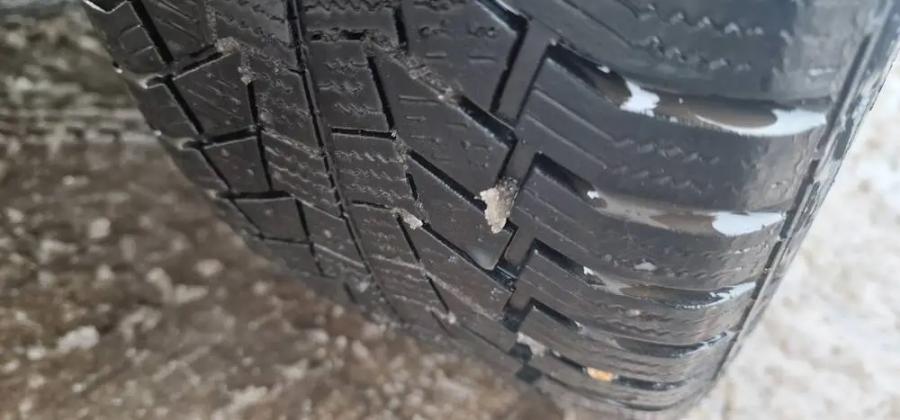 Pelēks BMW 116 2012 Valmiera, ar dzinēja tilpumu 1.60 L un nobraukumu 261 tūkst. km par 7000 €, foto 12 vietnē AUTOMOTO.COM.LV