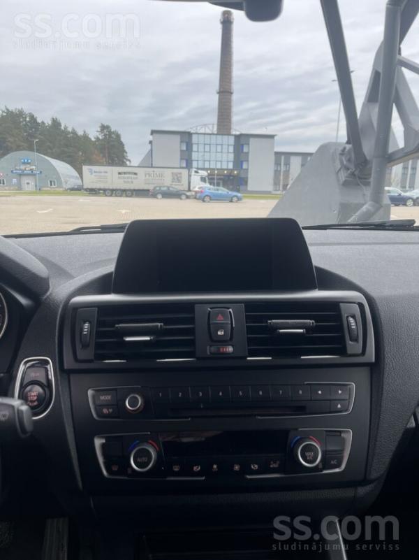 Grey BMW 116 2012 in Valmiera, with an engine capacity of 1.60 L and mileage of 260 thousand km for 5500 €, photo 9 on AUTOMOTO.COM.LV