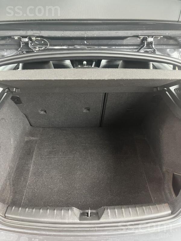 Grey BMW 116 2012 in Valmiera, with an engine capacity of 1.60 L and mileage of 260 thousand km for 5500 €, photo 10 on AUTOMOTO.COM.LV