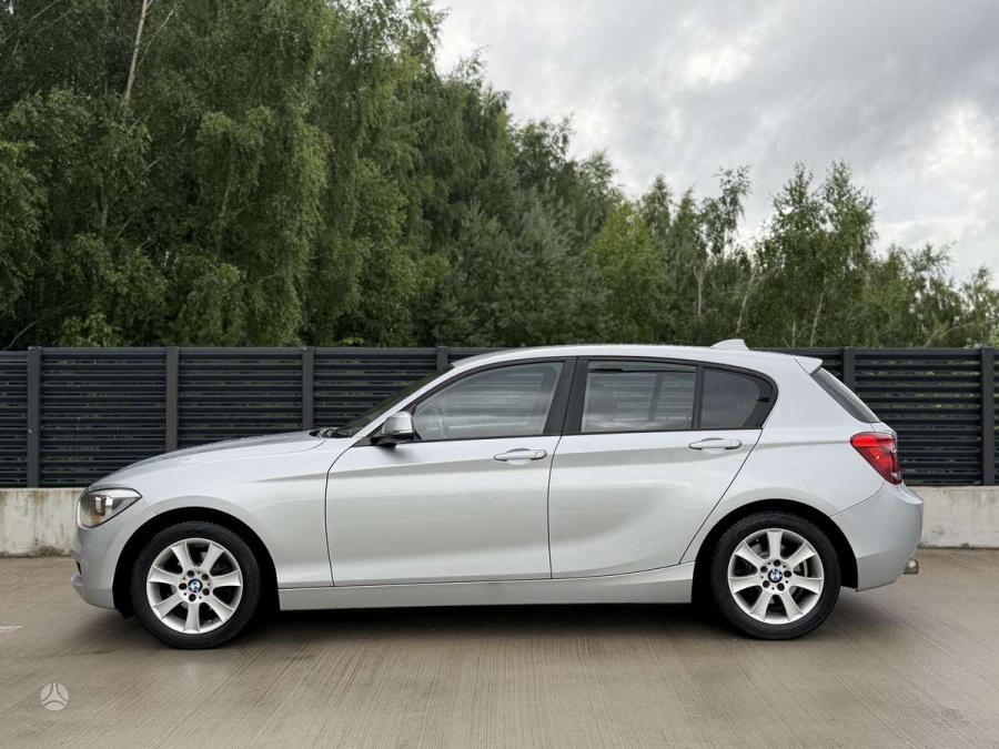 Grey BMW 116 2012 in Vilnius, with an engine capacity of 1.60 L and mileage of 184 thousand km for 5550 €, photo 6 on AUTOMOTO.COM.LV