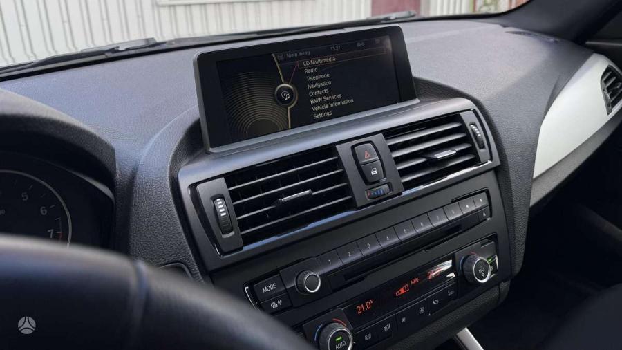 Grey BMW 116 2012 in Ukmerge, with an engine capacity of 1.60 L and mileage of 265 thousand km for 4350 €, photo 20 on AUTOMOTO.COM.LV