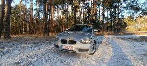 Grey BMW 116 2013 in Pakruojis, with an engine capacity of 1.60 L and mileage of 242 thousand km for 3900 €, photo 2 on AUTOMOTO.COM.LV