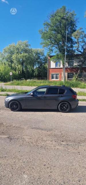 Pelēks BMW 116 2013 Šauļi, ar dzinēja tilpumu 1.60 L un nobraukumu 180 tūkst. km par 5999 €, foto 4 vietnē AUTOMOTO.COM.LV