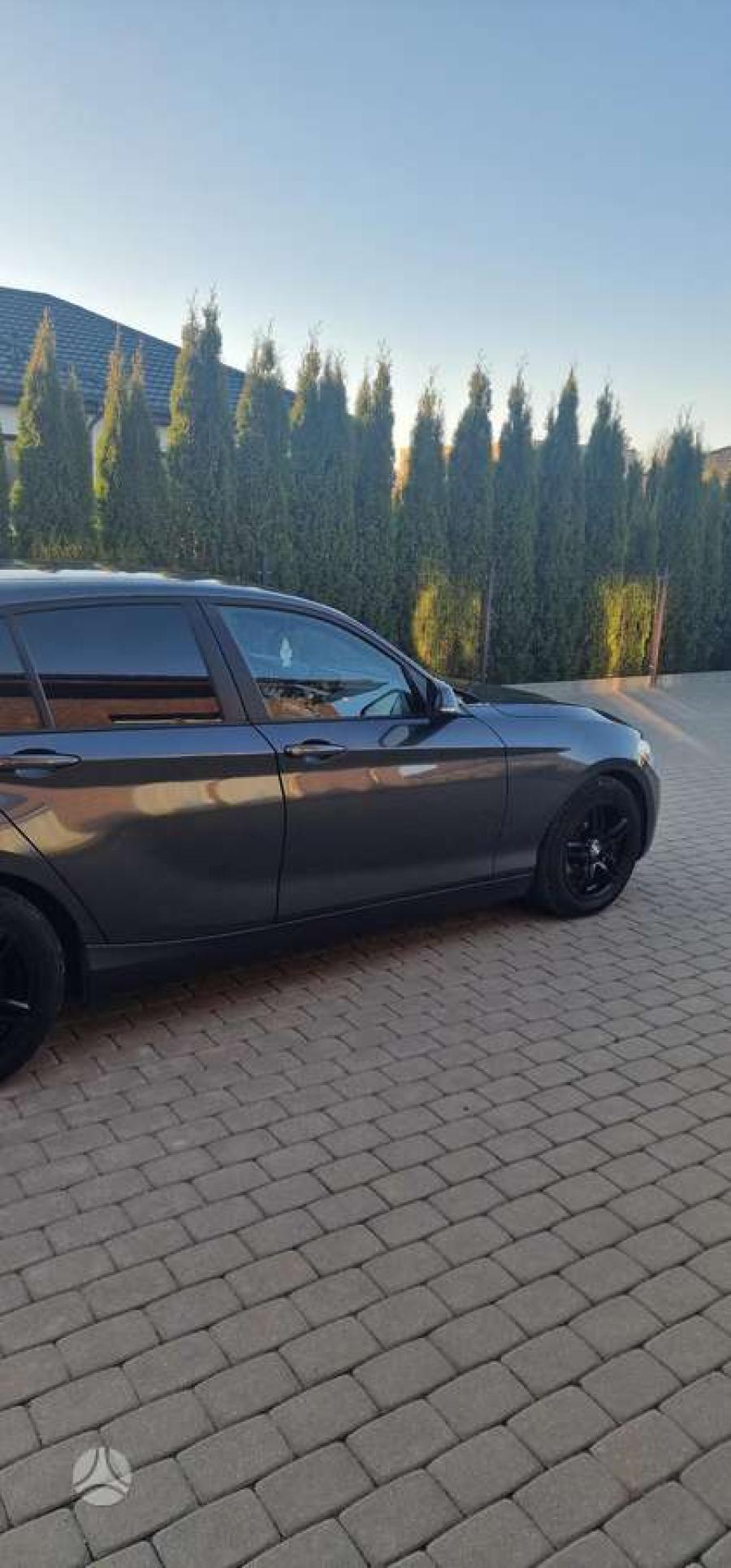 Pelēks BMW 116 2013 Šauļi, ar dzinēja tilpumu 1.60 L un nobraukumu 180 tūkst. km par 5999 €, foto 9 vietnē AUTOMOTO.COM.LV