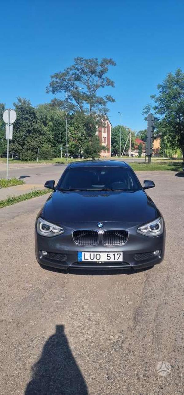 Grey BMW 116 2013 in Siauliai, with an engine capacity of 1.60 L and mileage of 180 thousand km for 5999 €, photo 9 on AUTOMOTO.COM.LV