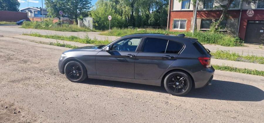 Pelēks BMW 116 2013 Šauļi, ar dzinēja tilpumu 1.60 L un nobraukumu 180 tūkst. km par 5999 €, foto 14 vietnē AUTOMOTO.COM.LV