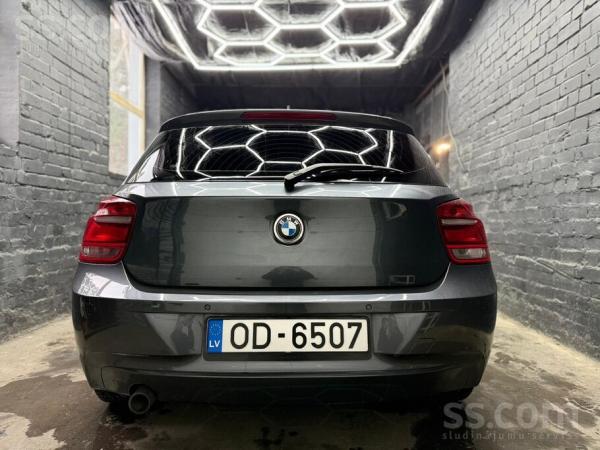 Pelēks BMW 116 2014 Rīga, ar dzinēja tilpumu 2.00 L un nobraukumu 337 tūkst. km par 6000 €, foto 4 vietnē AUTOMOTO.COM.LV