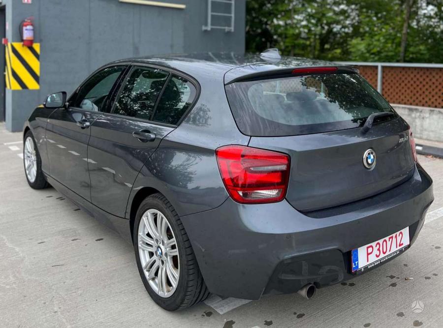 Grey BMW 116 2014 in Kaunas, with an engine capacity of 2.00 L and mileage of 304 thousand km for 6999 €, photo 5 on AUTOMOTO.COM.LV