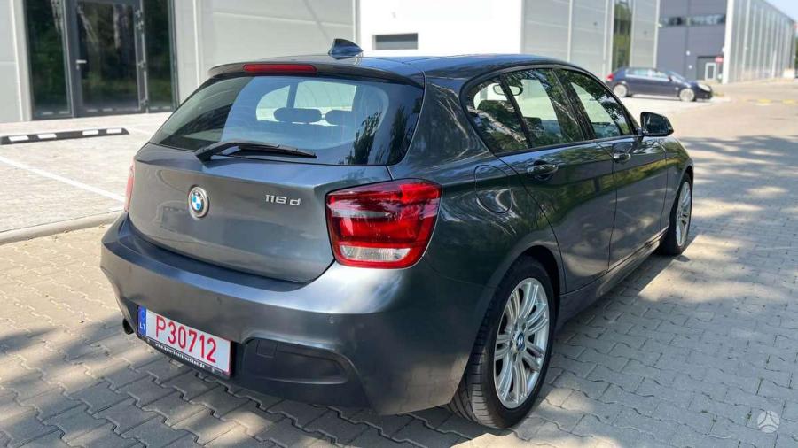 Grey BMW 116 2014 in Kaunas, with an engine capacity of 2.00 L and mileage of 304 thousand km for 6800 €, photo 7 on AUTOMOTO.COM.LV