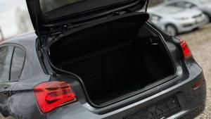 Pelēks BMW 116 2017 Jelgava, ar dzinēja tilpumu 1.50 L un nobraukumu 182 tūkst. km par 9990 €, foto 32 vietnē AUTOMOTO.COM.LV