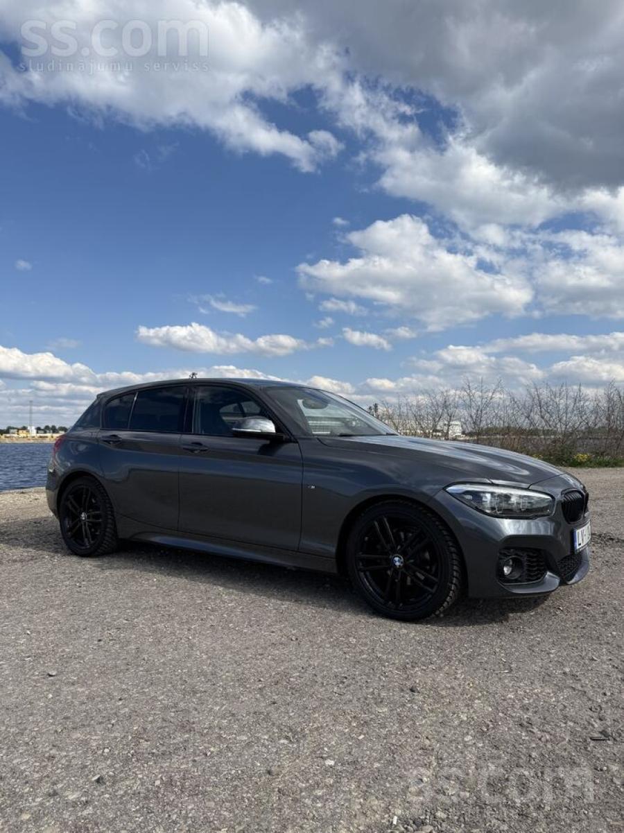 Grey BMW 116 2019 in Riga, with an engine capacity of 1.50 L and mileage of 179 thousand km for 12300 €, photo 4 on AUTOMOTO.COM.LV