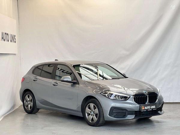 Pelēks BMW 116 2022 Viļņa, ar dzinēja tilpumu 1.50 L un nobraukumu 178 tūkst. km par 17061 €, foto 3 vietnē AUTOMOTO.COM.LV