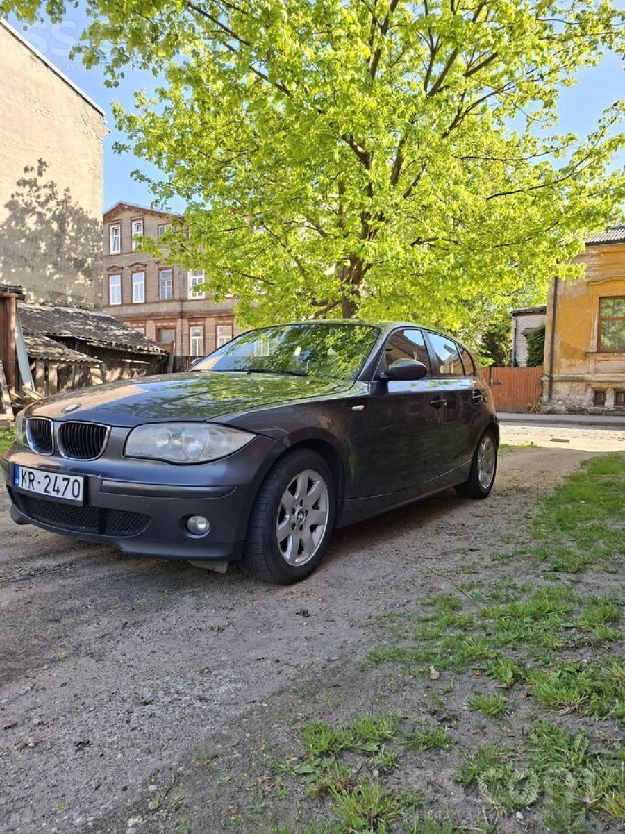 Grey BMW 116 2006 in Liepaja, with an engine capacity of 1.60 L and mileage of 191 thousand km for 3500 €, photo 4 on AUTOMOTO.COM.LV