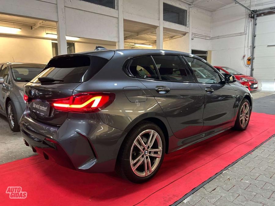 Grey BMW 116 2021 in Kaunas, with an engine capacity of 1.50 L and mileage of 97 thousand km for 23429 €, photo 8 on AUTOMOTO.COM.LV