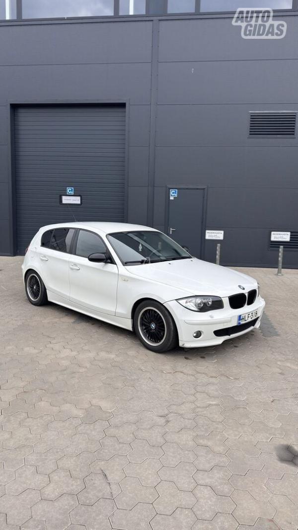 BMW 116 2004 Viļņa, ar dzinēja tilpumu 1.60 L un nobraukumu 277 tūkst. km par 1800 €, foto 1 vietnē AUTOMOTO.COM.LV