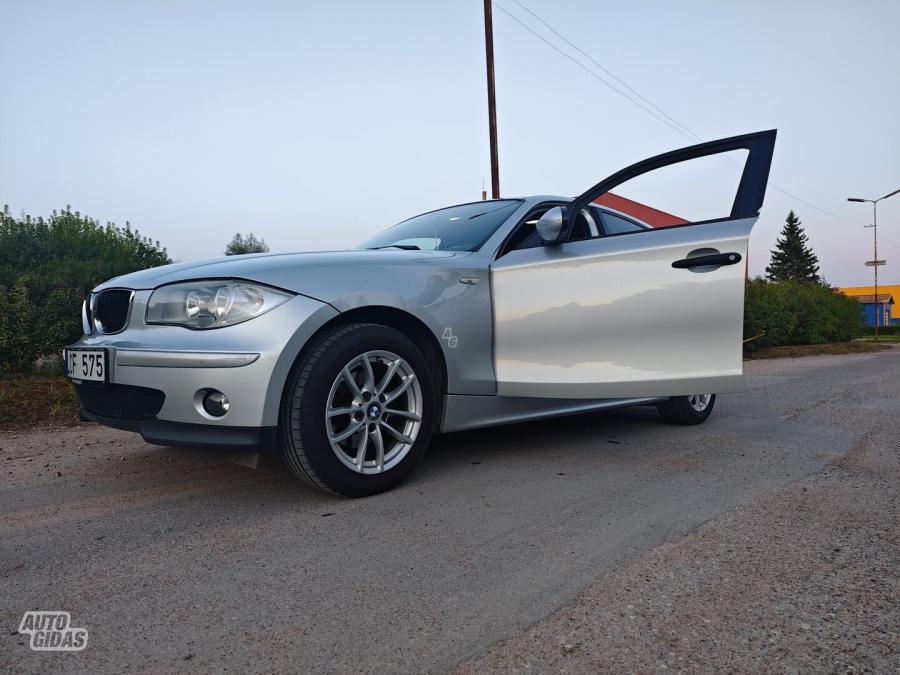 BMW 116 2005 in Ukmerge, with an engine capacity of 1.60 L and mileage of 290 thousand km for 1800 €, photo 12 on AUTOMOTO.COM.LV