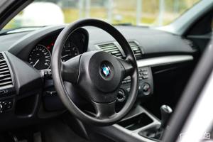 BMW 116 2006 in Kretinga, with an engine capacity of 1.60 L and mileage of 266 thousand km for 2950 €, photo 11 on AUTOMOTO.COM.LV