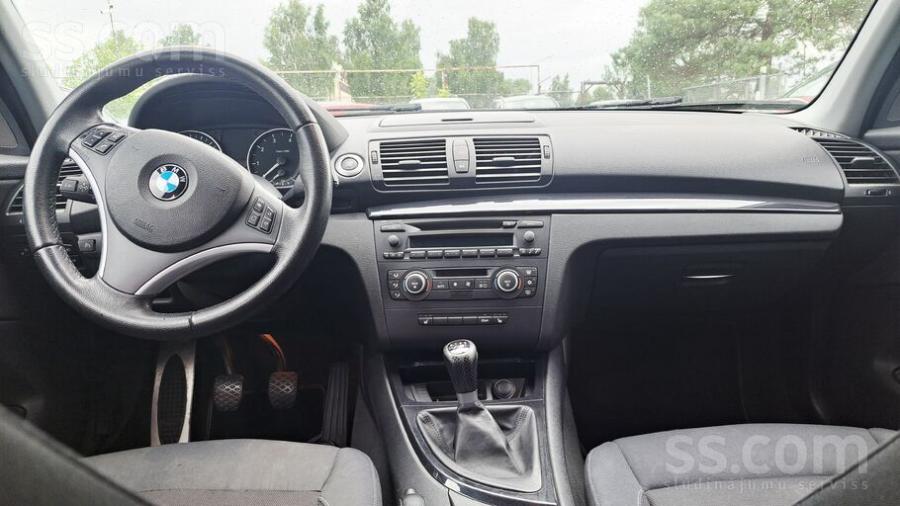 BMW 116 2009 in Riga, with an engine capacity of 1.60 L and mileage of 209 thousand km for 2800 €, photo 8 on AUTOMOTO.COM.LV