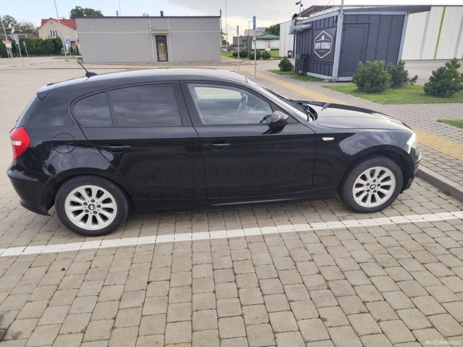 BMW 116 2009 in Raseiniai, with an engine capacity of 2.00 L and mileage of 224 thousand km for 3200 €, photo 4 on AUTOMOTO.COM.LV