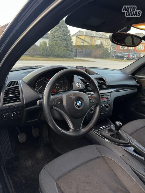 BMW 116 2010 Šauļi, ar dzinēja tilpumu 2.00 L un nobraukumu 300 tūkst. km par 2150 €, foto 7 vietnē AUTOMOTO.COM.LV
