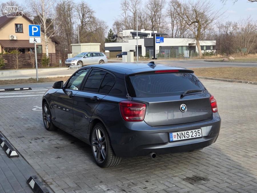 BMW 116 2012 in Panevezys, with an engine capacity of 2.00 L and mileage of 340 thousand km for 4500 €, photo 4 on AUTOMOTO.COM.LV