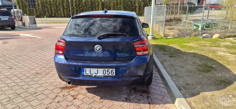 BMW 116 2012 in Vilnius, with an engine capacity of 2.00 L and mileage of 214 thousand km for 4950 €, photo 8 on AUTOMOTO.COM.LV