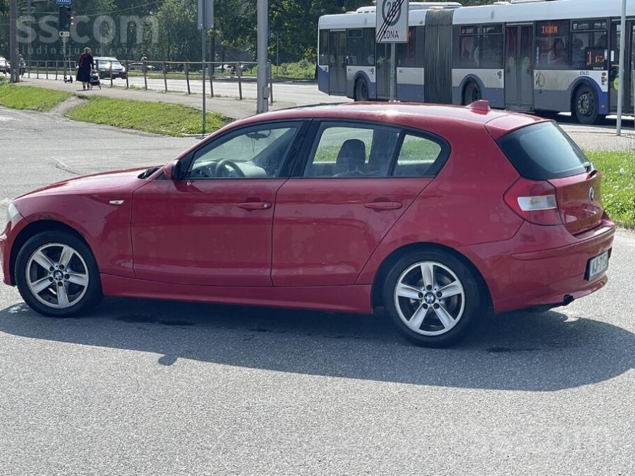 Sarkans BMW 116 2005 Rīga, ar dzinēja tilpumu 1.60 L un nobraukumu 265 tūkst. km par 5000 €, foto 2 vietnē AUTOMOTO.COM.LV